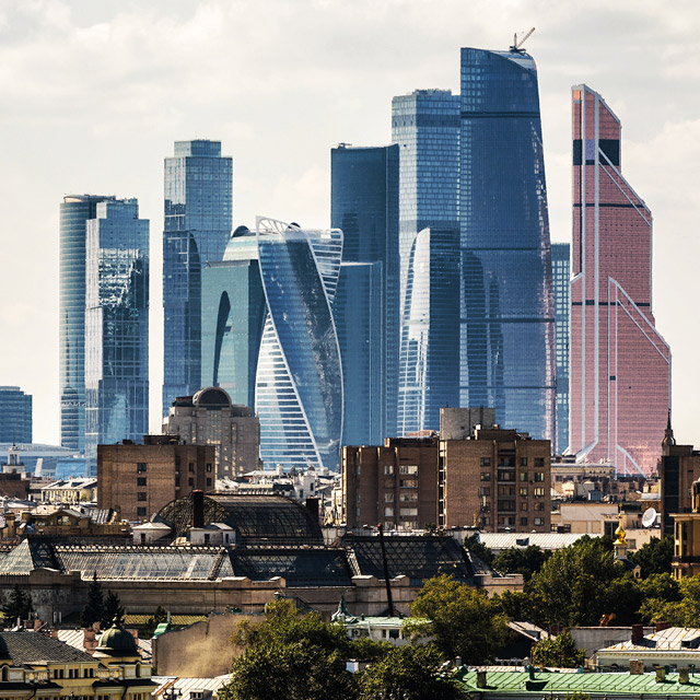 Political risk mounts in Russia's changing business environment